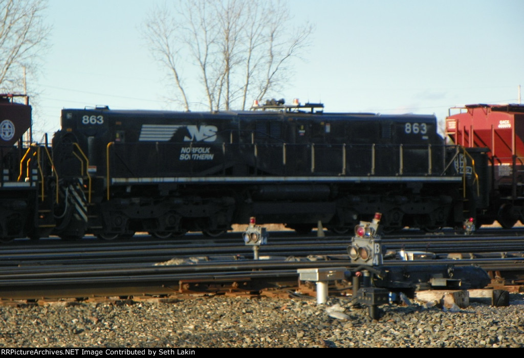 NS 863
